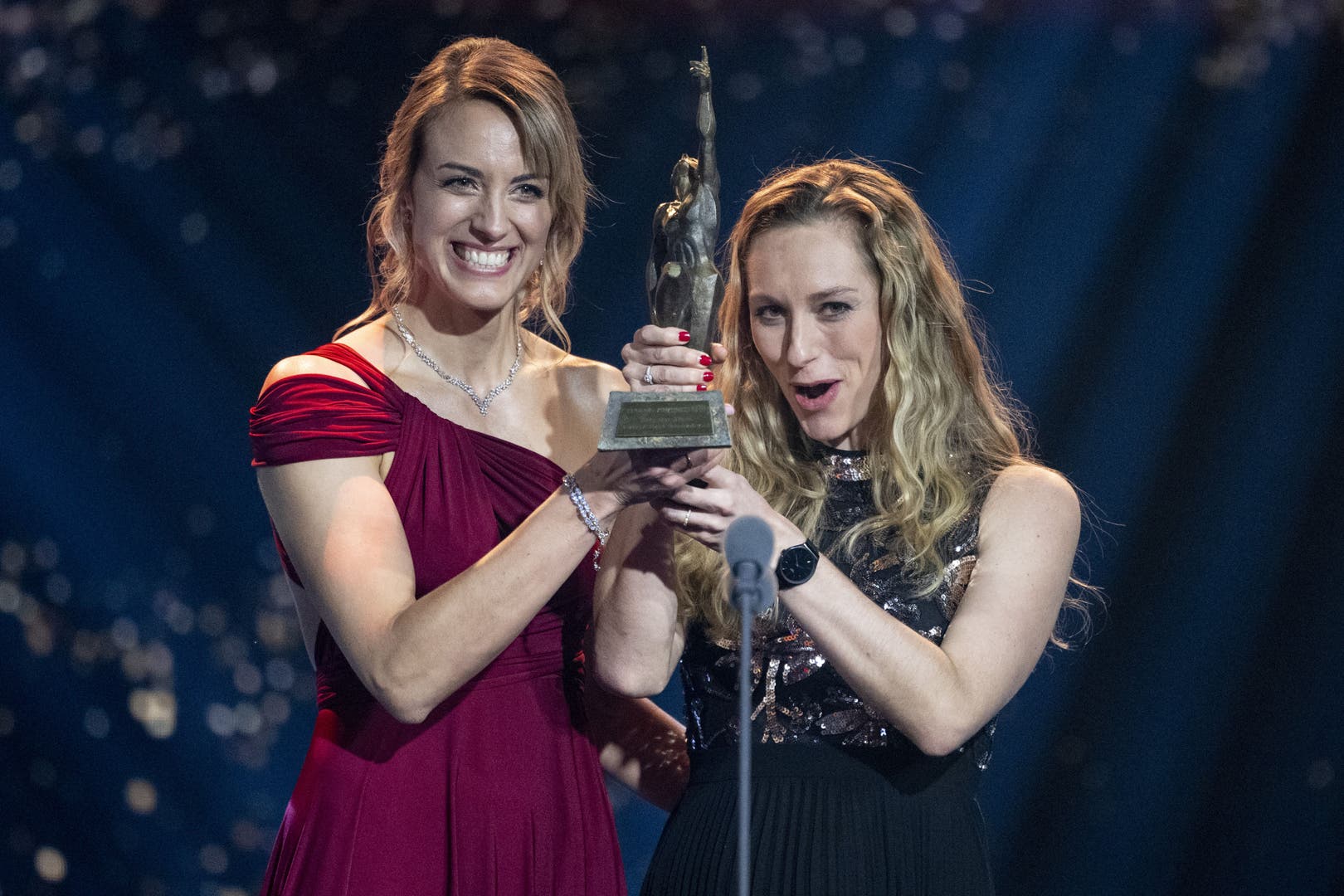 Marco Odermatt und Lara Gut-Behrami räumen bei den Sports Awards ab