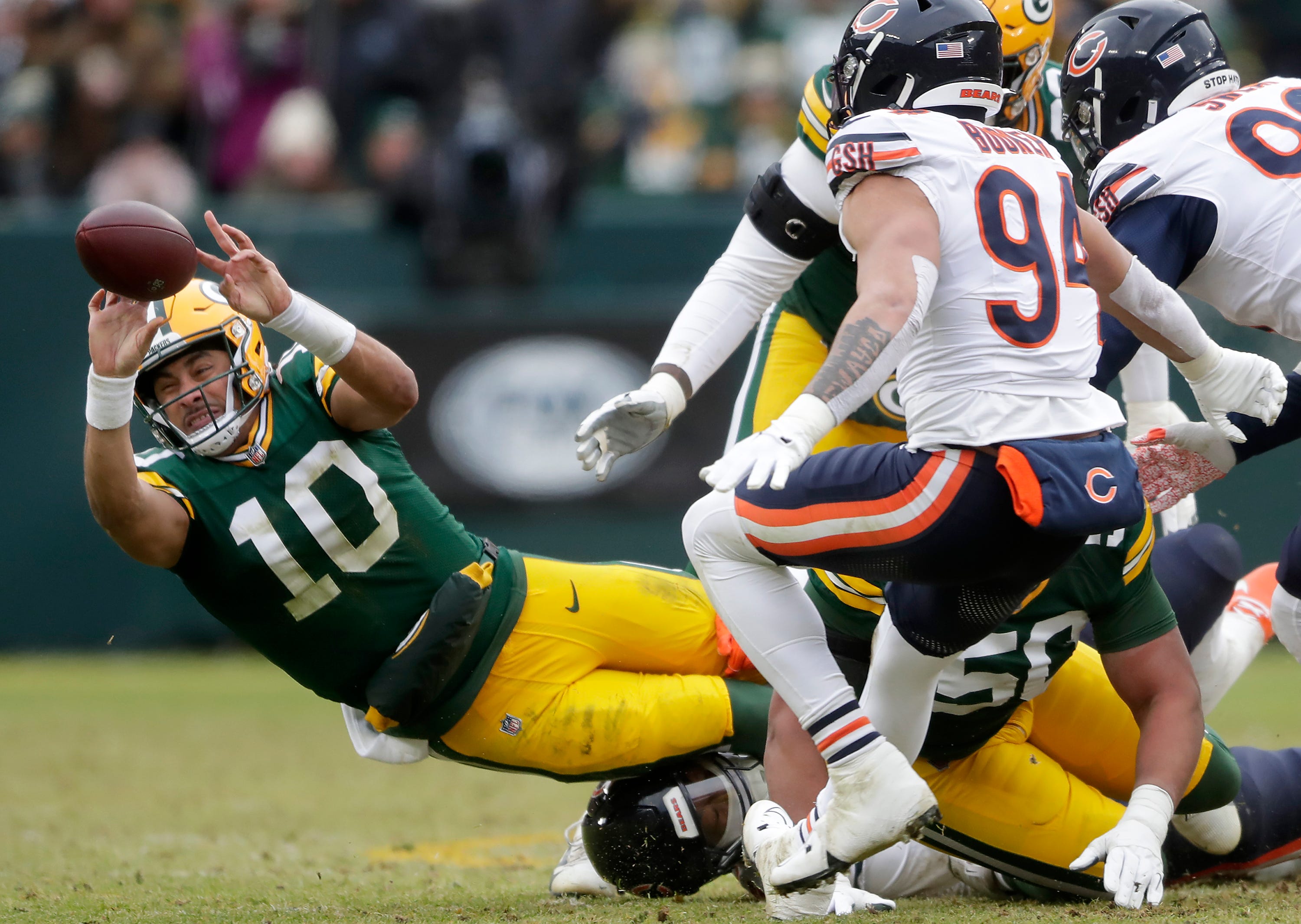 What channel is Packers vs Bears NFL game today? Start time, schedule ...
