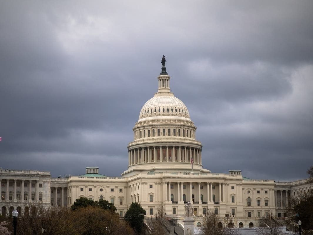 OPM Updates Operating Status For DC-Area Federal Employees On Monday