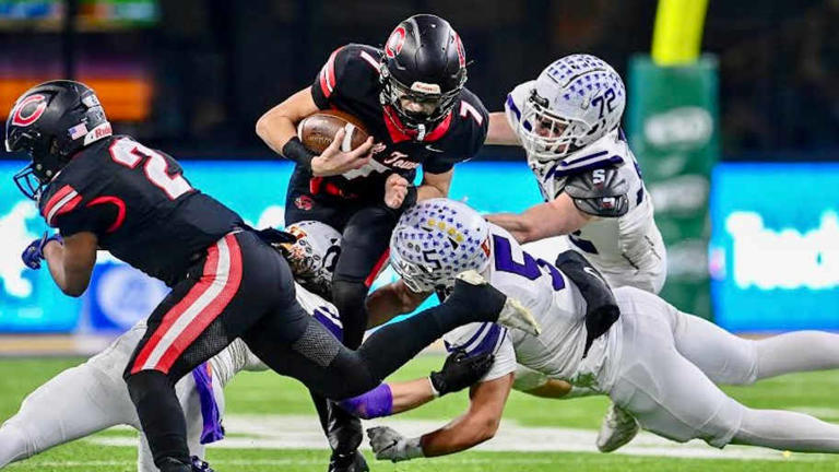 Camas QB Jake Davidson racks up another honor: WSFCA 4A state player of ...