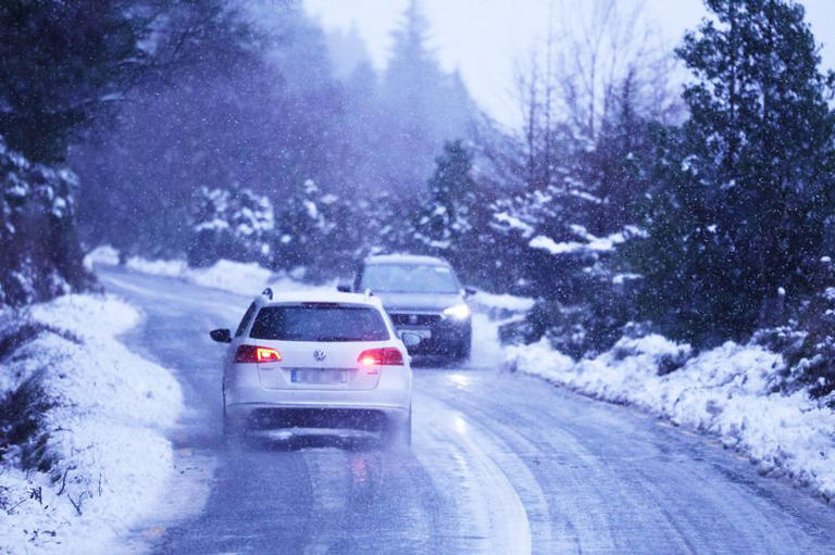 Ireland weather: Storm Goretti named as Met Eireann warn snow threat ...