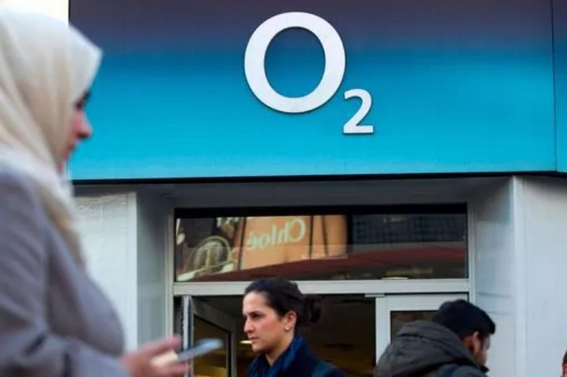 O2 mobile customer furious after £4,500 wiped from bank account