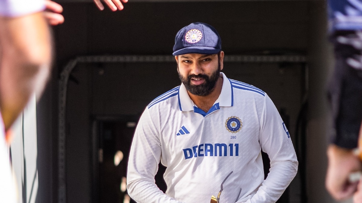 Rohit Sharma gave Sydney interview to calm public down: Dinesh Karthik