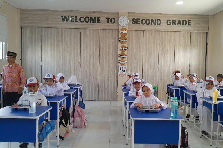 Komisi VII DPR Imbau Pemerintah Agar Program Makan Bergizi Gratis ... Komisi VII DPR Imbau Pemerintah Agar Program Makan Bergizi Gratis ...
