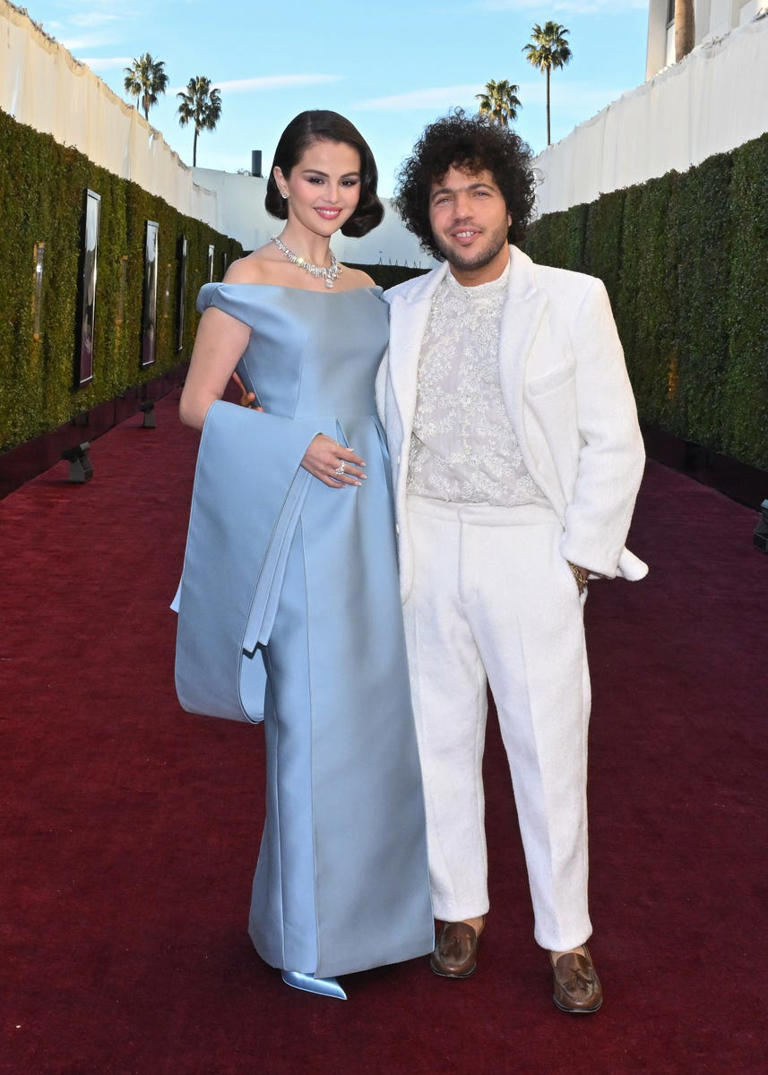 Benny Blanco Kisses Selena Gomez Inside the Golden Globes Benny Blanco Kisses Selena Gomez Inside the Golden Globes