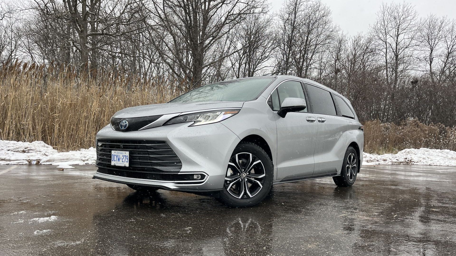 Minivan Review: 2025 Toyota Sienna Platinum is a properly premium minivan