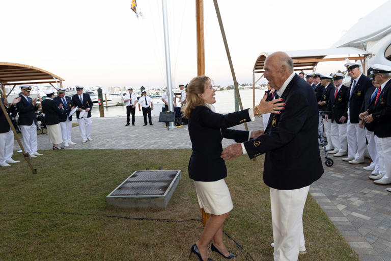 Naples Yacht Club makes history with its first female commodore