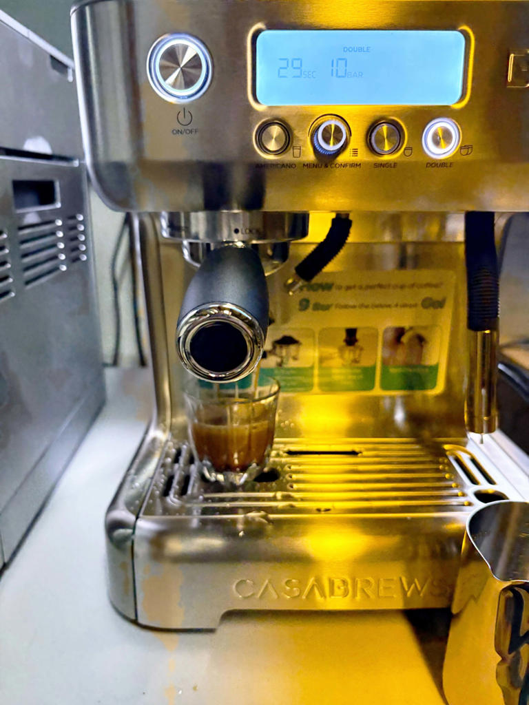 The Best Espresso Machines for Beginners, Coffee Nerds, and Everyone in ...