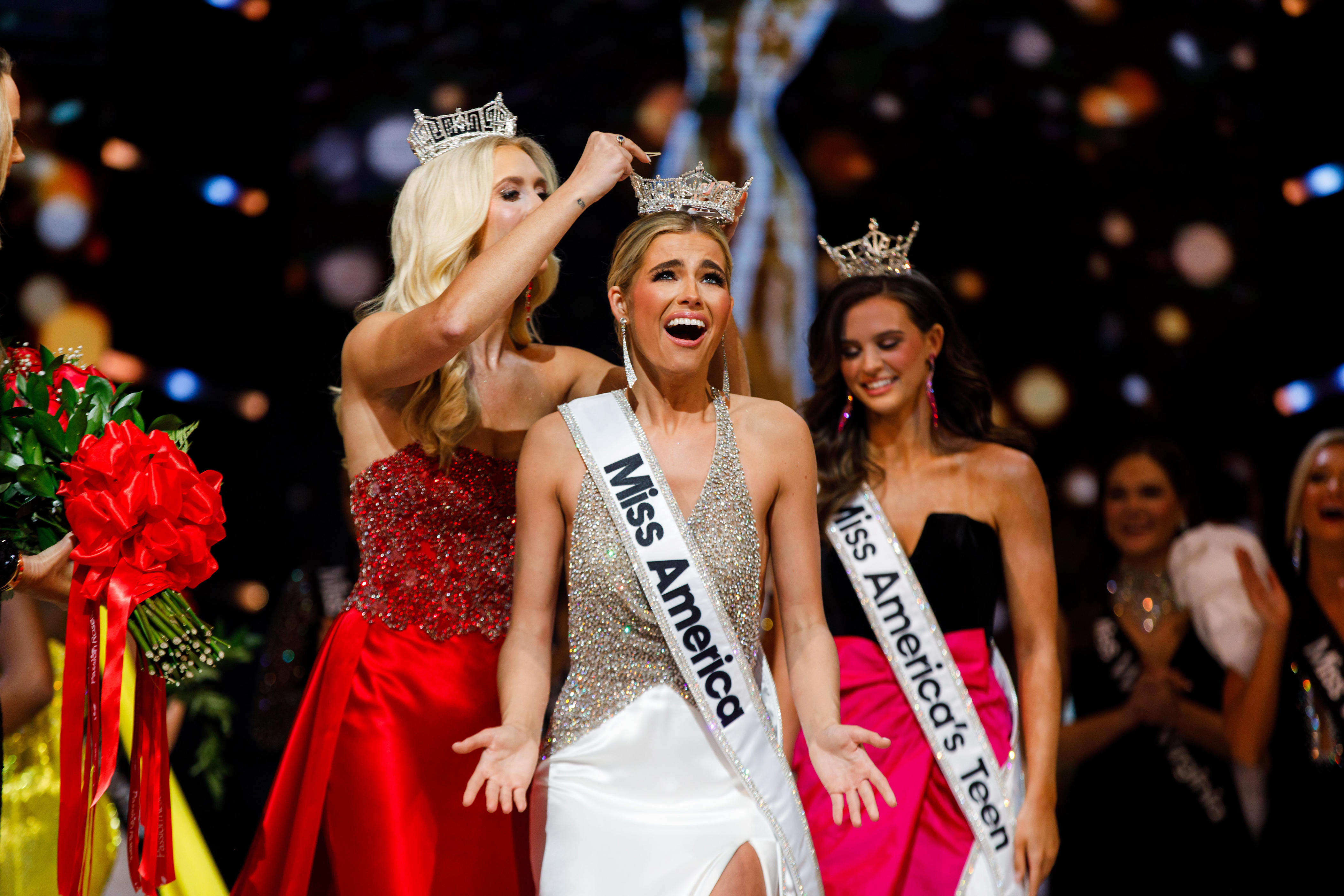 Miss Alabama Abbie Stockard crowned Miss America 2025: 'This is insane'