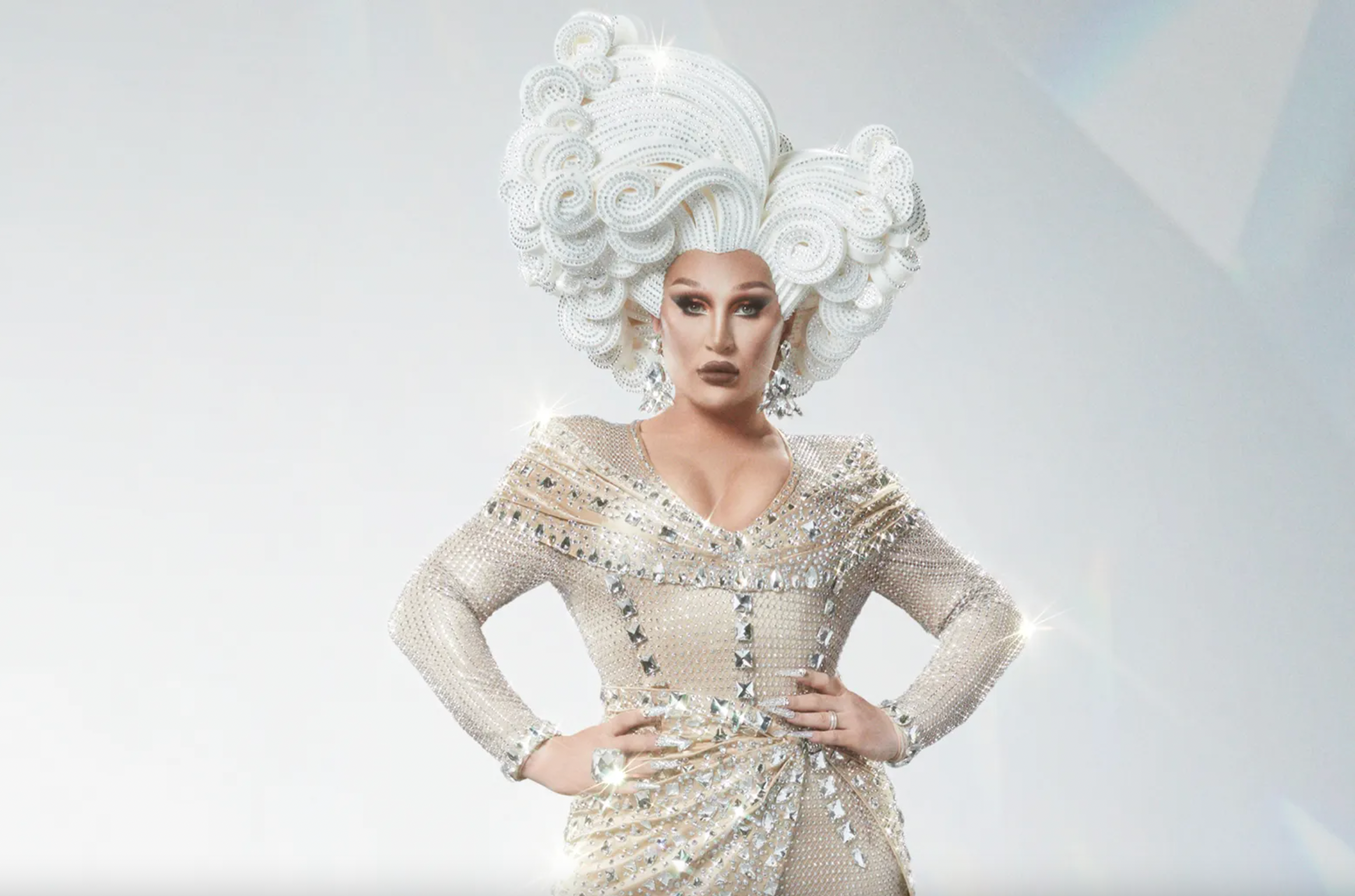Blu Hydrangea posts moving tribute to Drag Race UK co-star The Vivienne ...