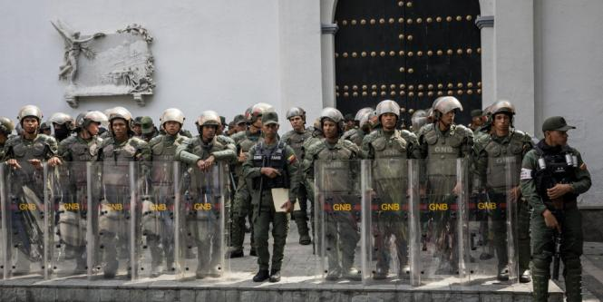 Fuerza Armada reitera lealtad a Maduro de cara a la toma de posesión de ... Fuerza Armada reitera lealtad a Maduro de cara a la toma de posesión de ...