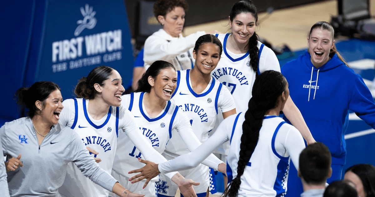 Kentucky WBB moves up to No. 15 in AP Poll following 2-0 SEC start