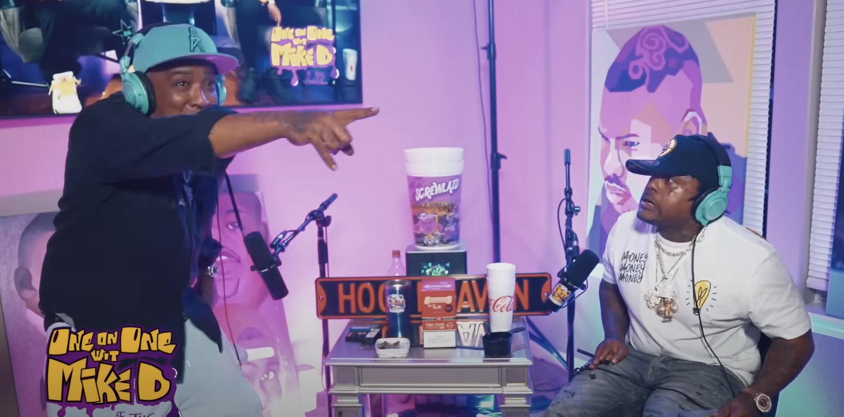 Rapper 2 Low Accidentally Shoots Himself With Hidden Pistol During Live ...