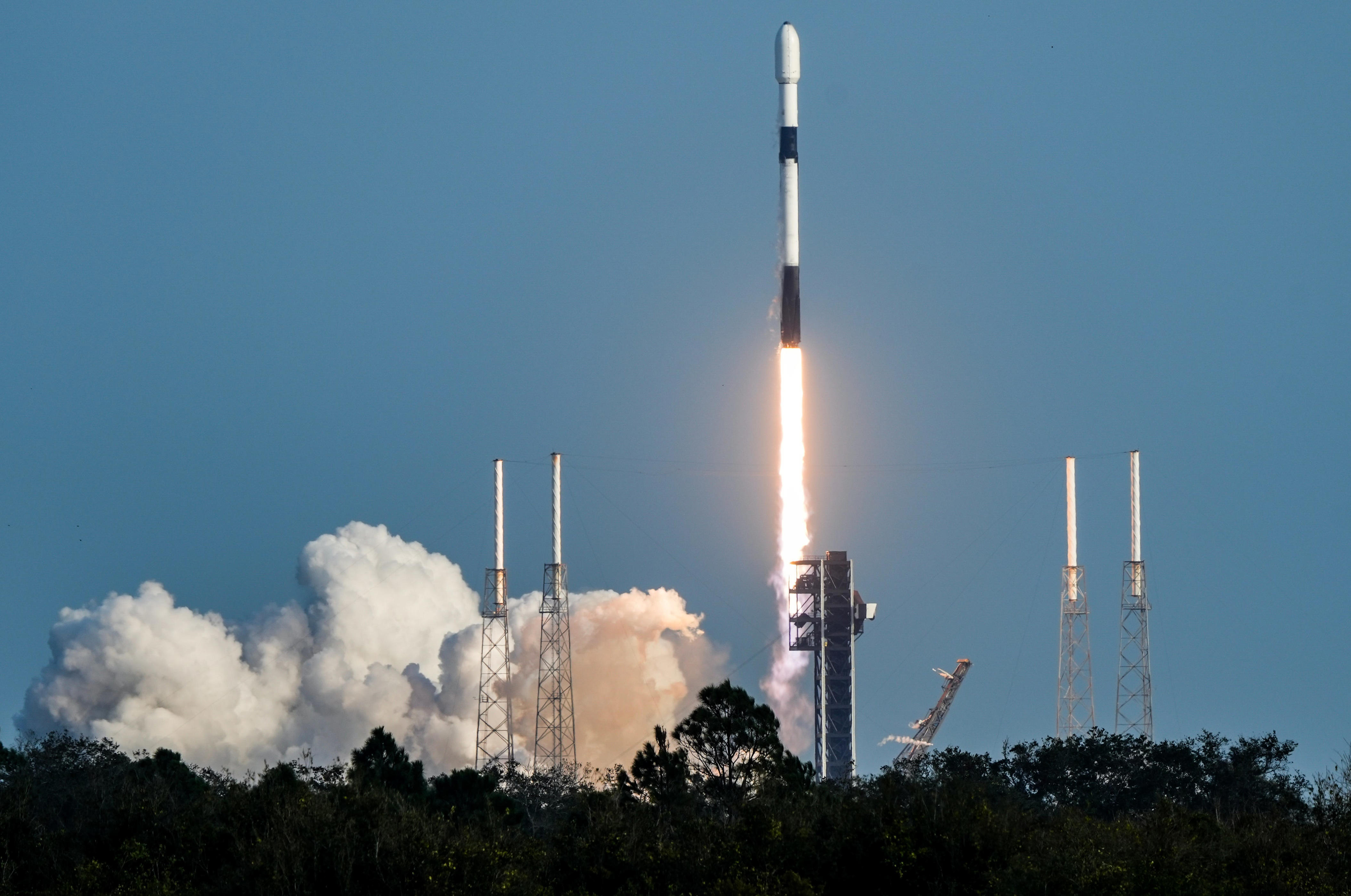 SpaceX launch recap: Updates from Starlink mission Wednesday from NASA ...