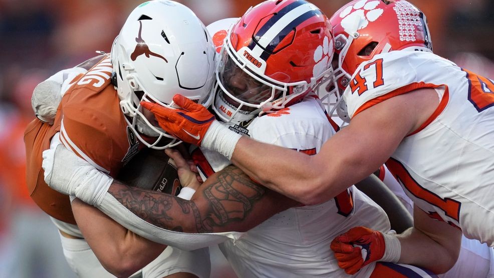 Clemson defensive coordinator Wes Goodwin out after Tigers struggle ...
