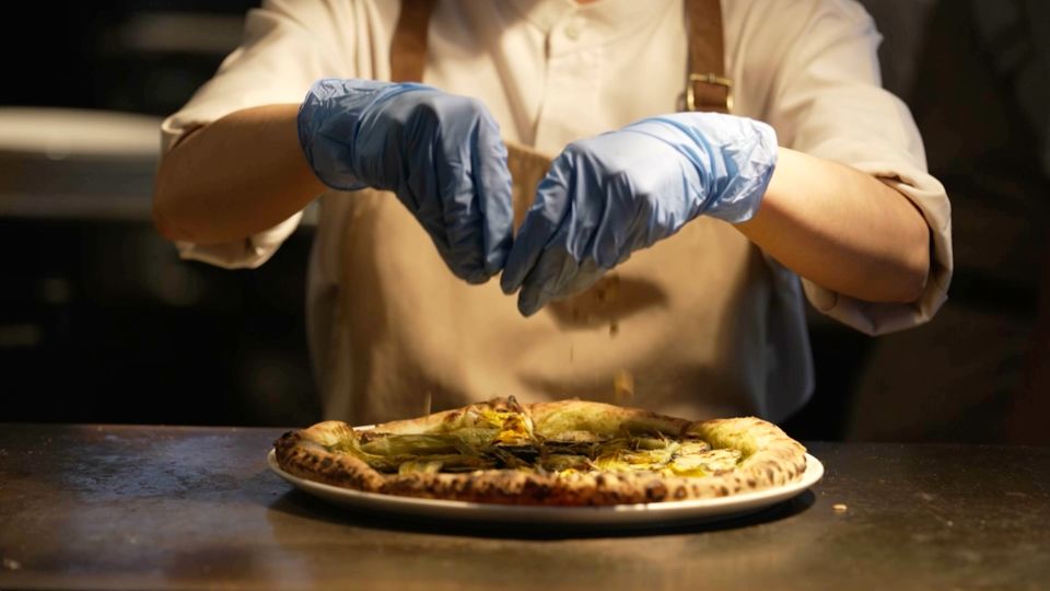 Sashimi pizza? This Japanese couple launched a $60 million pizza empire ...