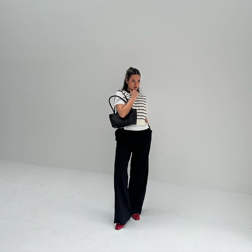 Contek Gaya Preppy Chic Raisa yang Bisa Jadi Inspirasi Gaya untuk ...