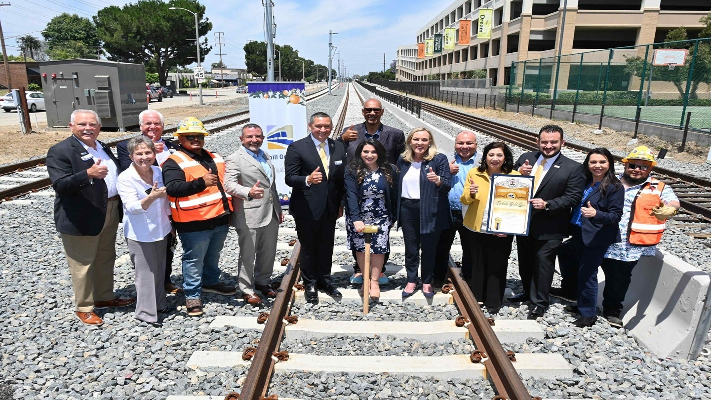 Foothill Gold Line light rail extension in US achieves substantial ...