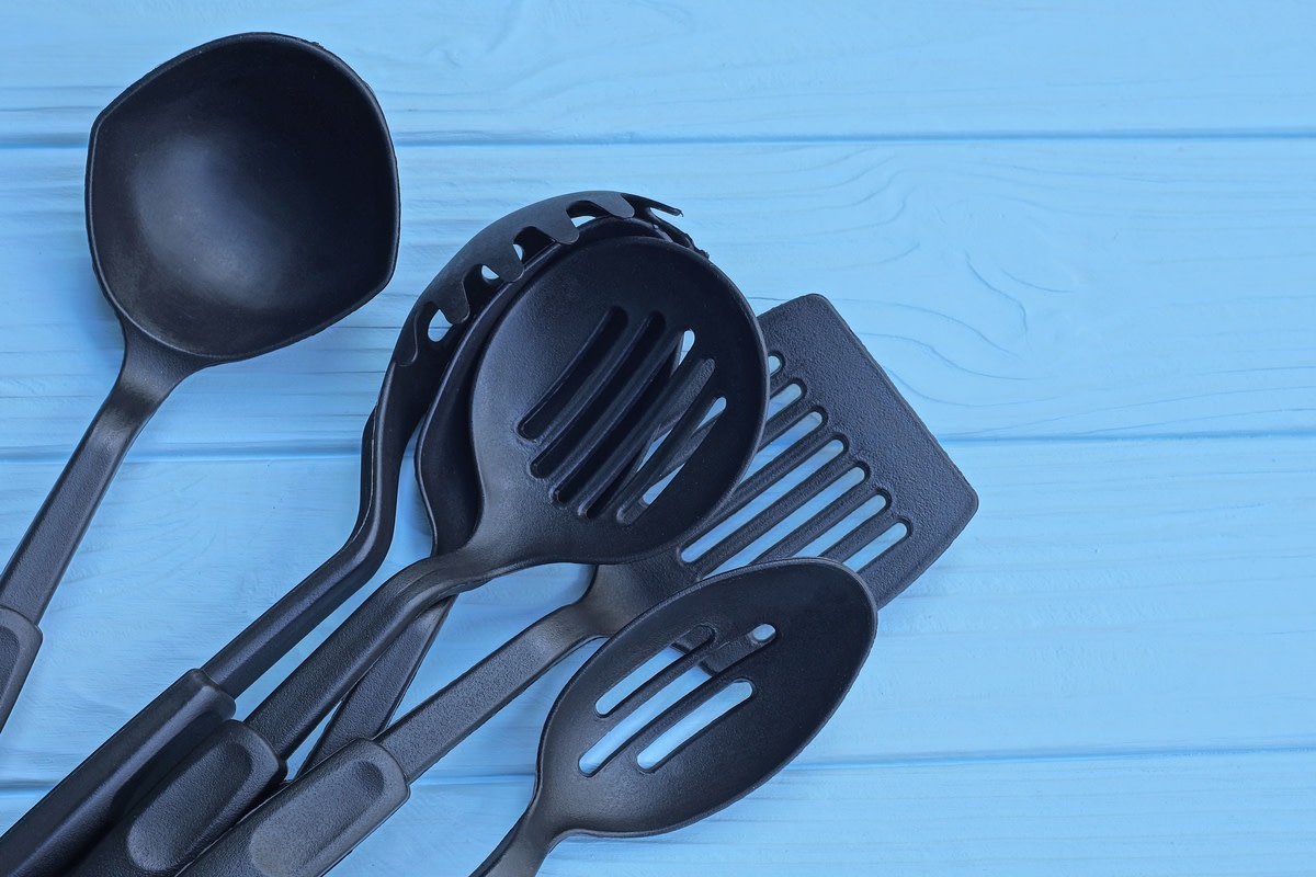 Black Plastic Kitchen Utensils Are Out—Here's What To Replace Them With