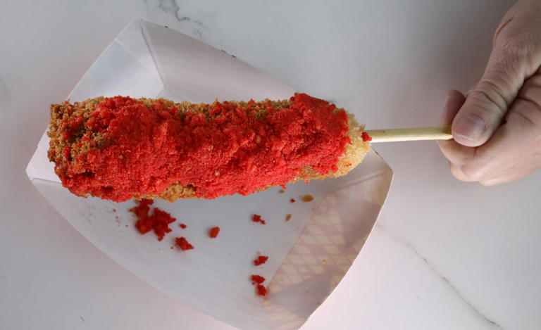 Trendy street food from around East Asia served at new cafe in Greece