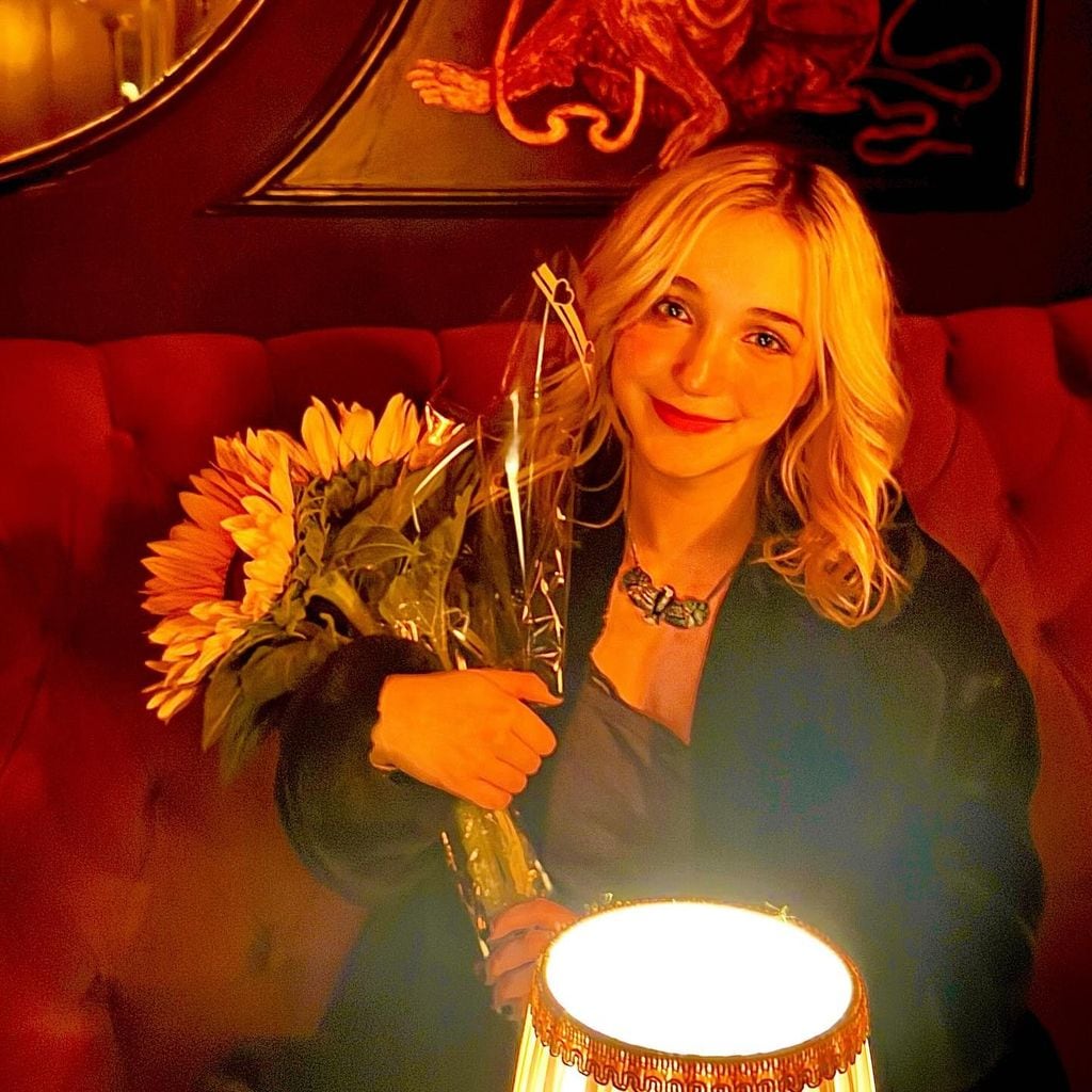 Nina Rubín se lanza como tatuadora con el apoyo de Andrea Legarreta y ...