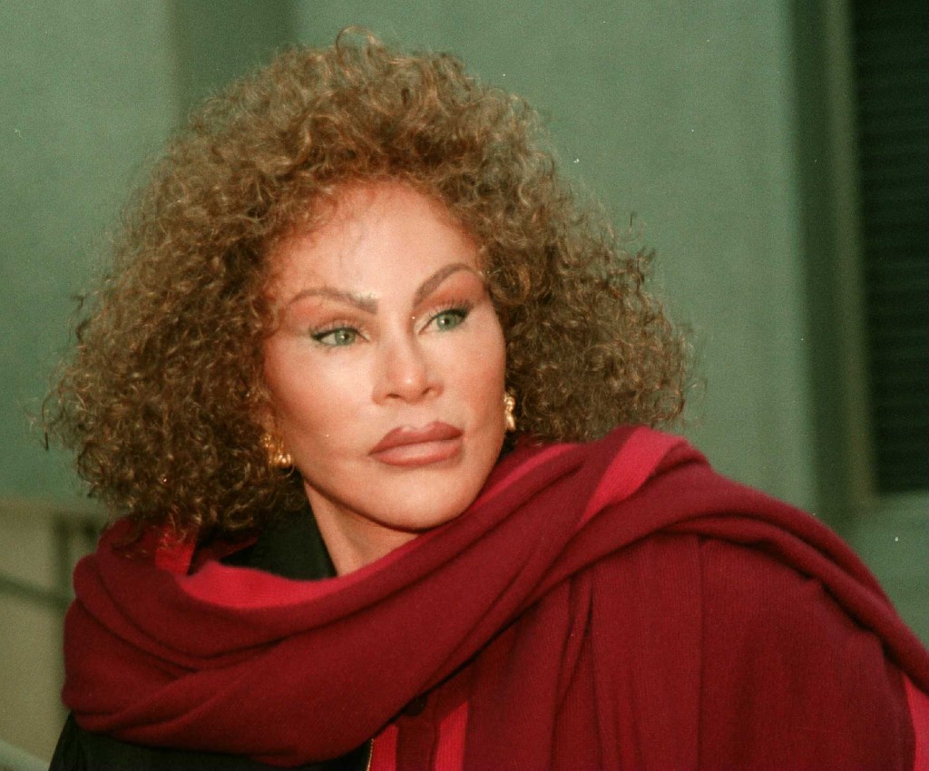 ‘Catwoman’ Jocelyn Wildenstein’s final resting place revealed — surgery ...