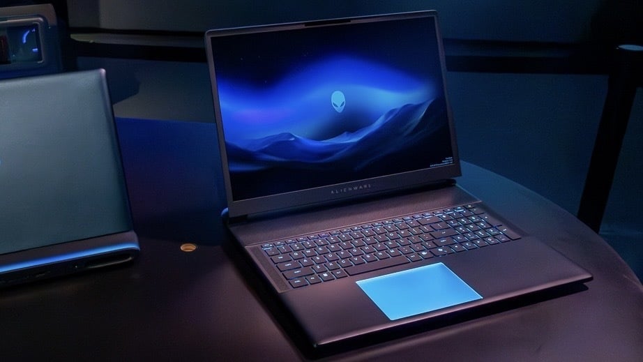 Sneak Peek! Alienware's Area-51 Laptops Return With Luminous Redesign ...