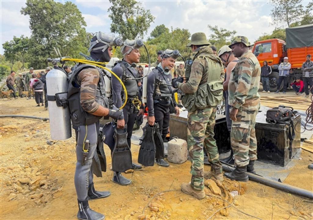 IN PHOTOS Indian Army launches HADR mission for flooded coal mine ...