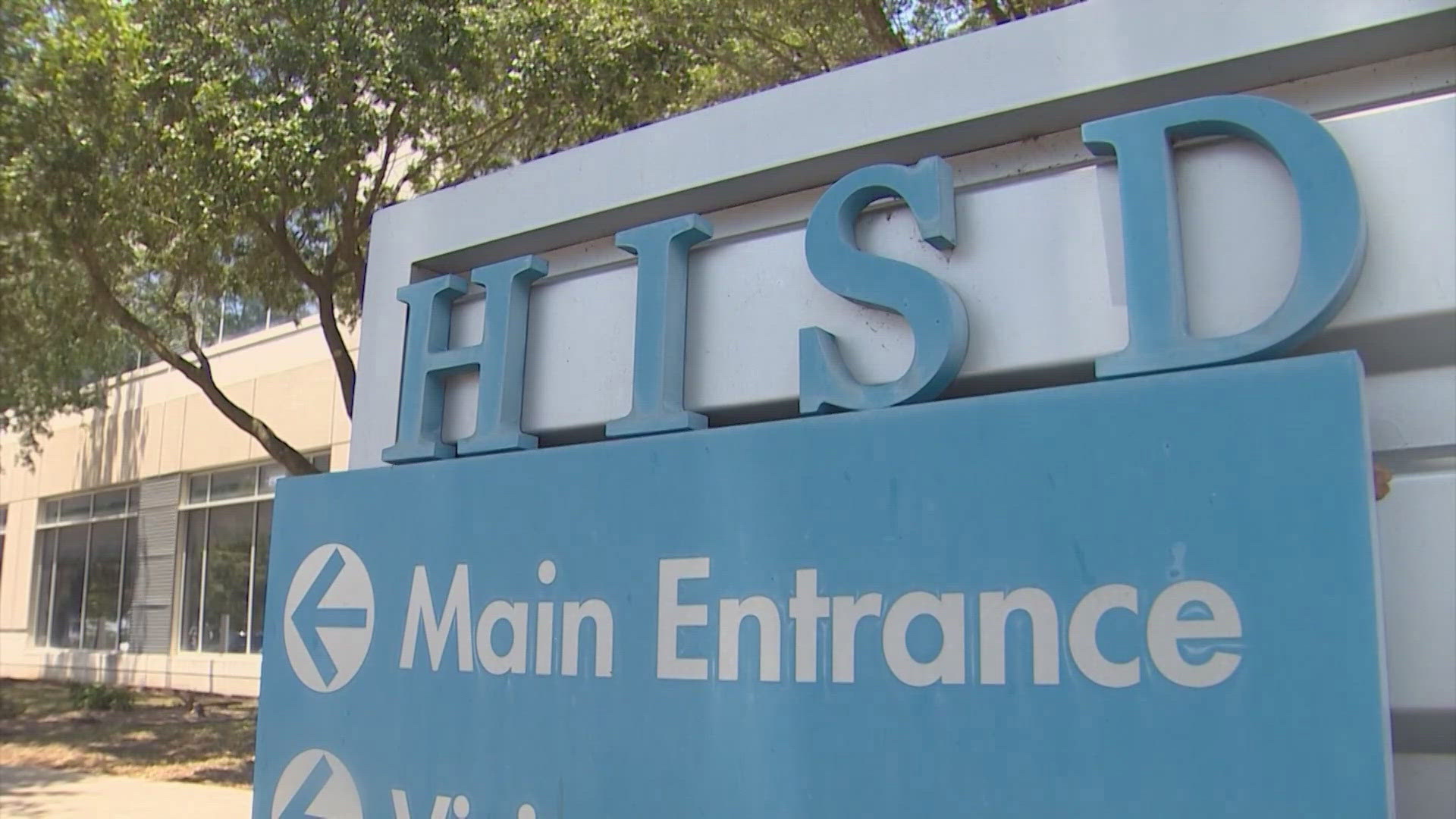 HISD students return to class amid cold snap