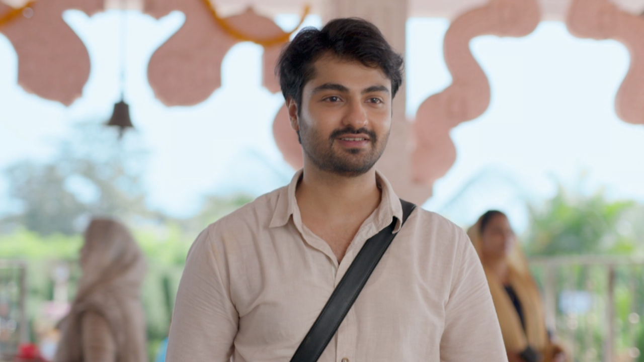 Radha Krishn fame Kunwar Vikram Soni enters Vasudha, says 'Playing Madhav feels like a return to ...