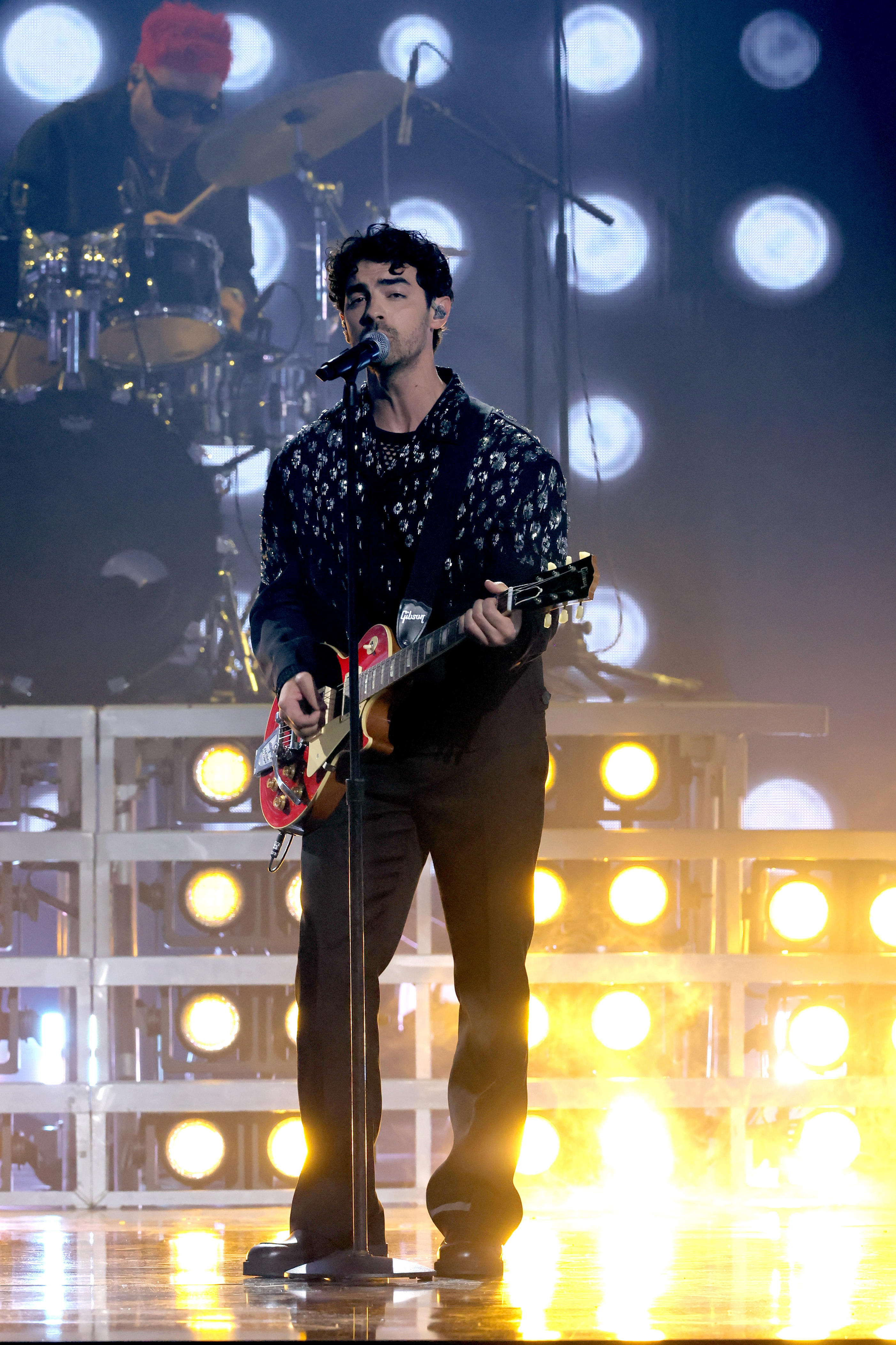 A Jonas brother, 'Jersey Shore’ alum, Grammy winners headline Universal ...