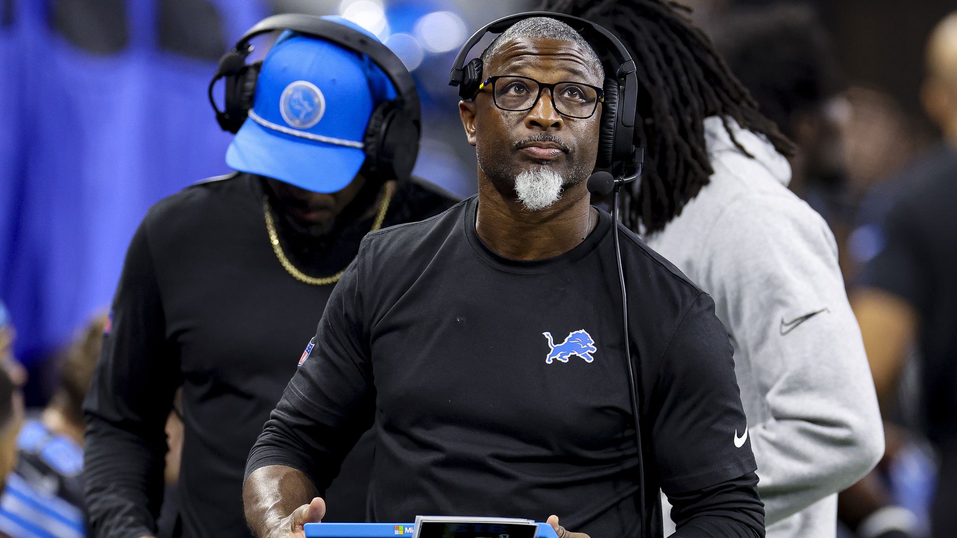 Report: Detroit Lions DC Aaron Glenn to interview with 4 teams