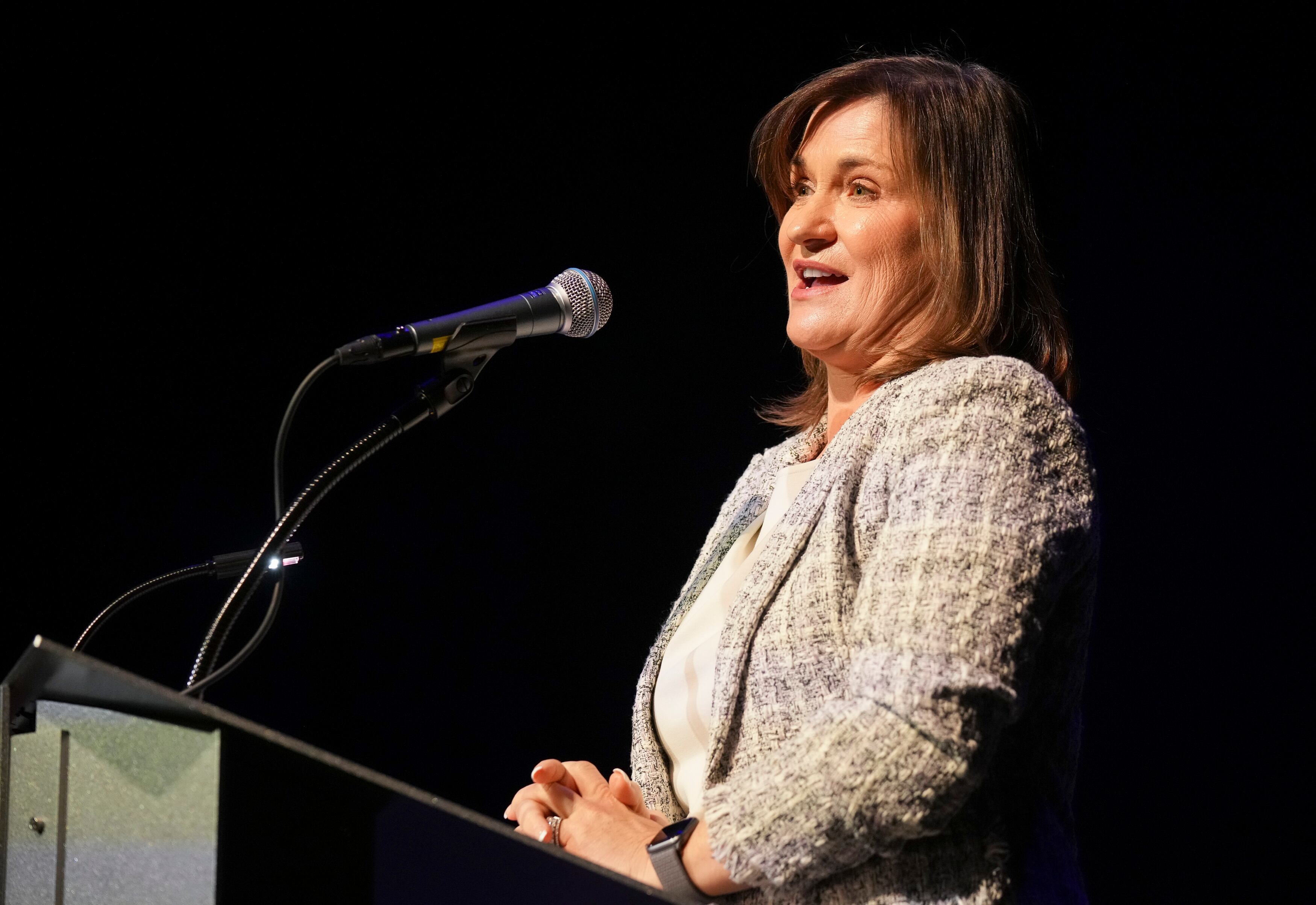 History unfolds at S.L. County inauguration amid calls for unity even ...