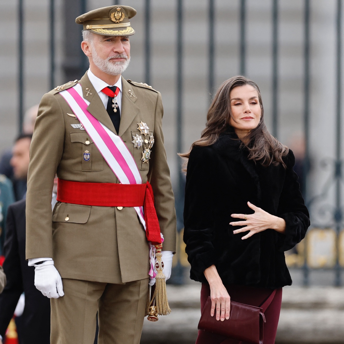 Felipe e Letizia di Spagna alla Pascua Militar, ma la stella è Leonor