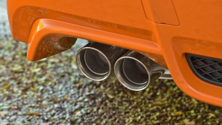 10 Modern Car Features That Won't Age Well