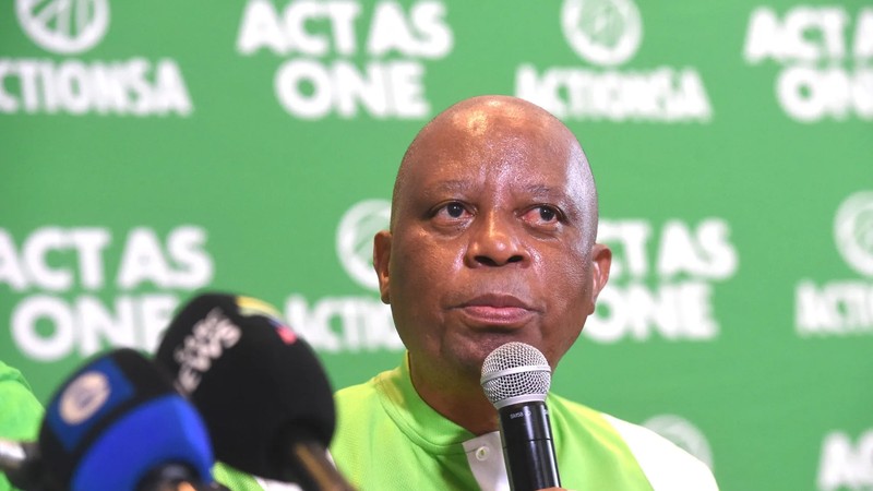 Mashaba: Undocumented foreigners undermine SA’s fight against housing ...