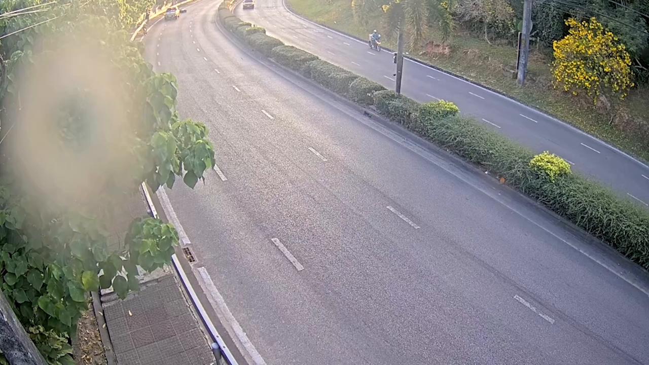 CCTV shows Corey Beavis, 28, in fatal motorcycle crash in Thailand