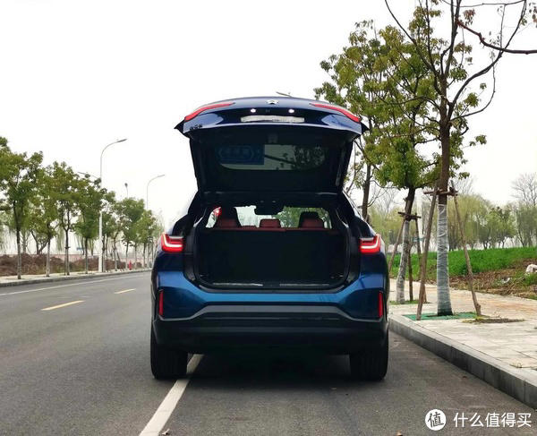蔚来 EC6：智享电动出行新体验