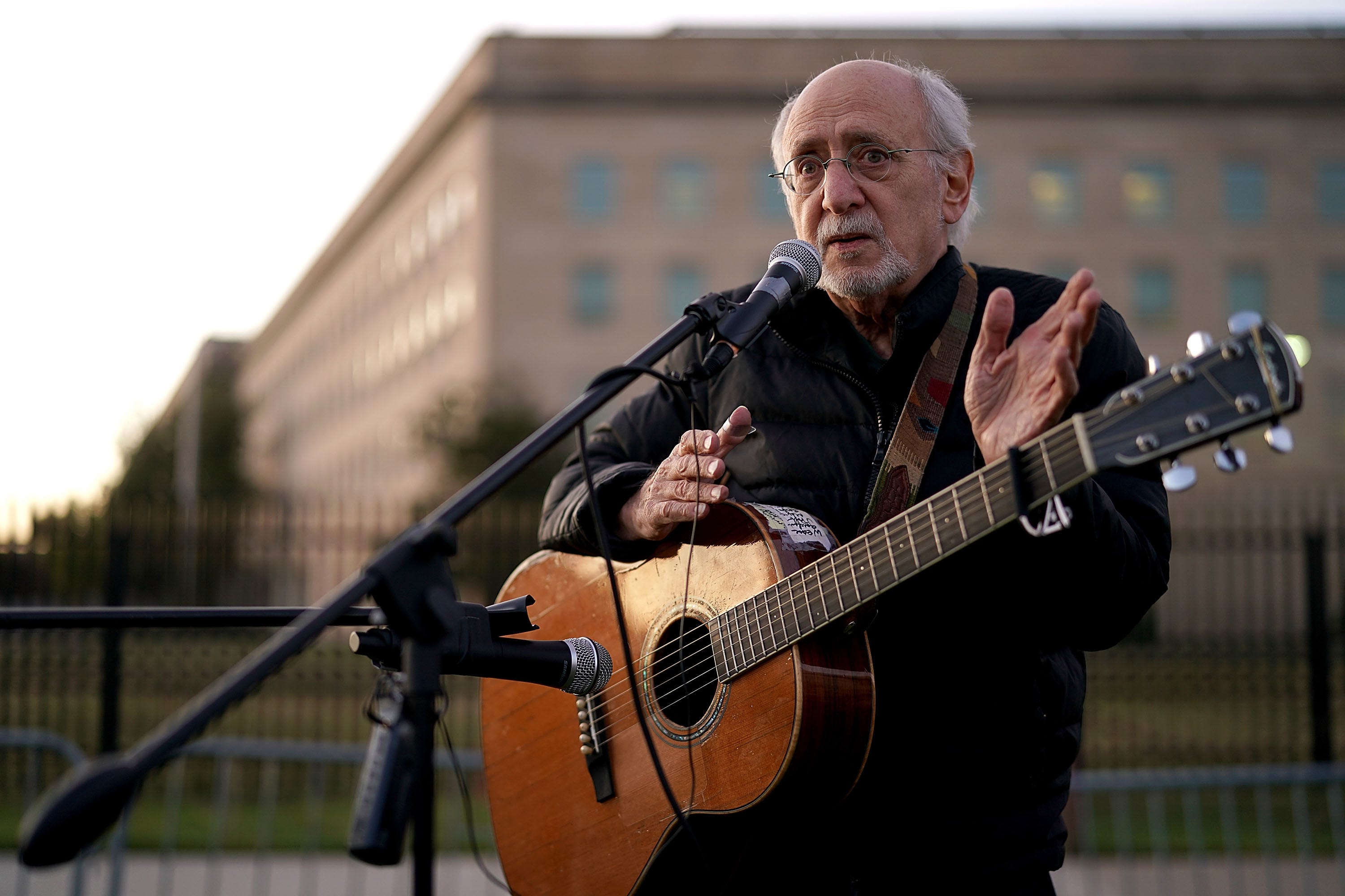 Peter Yarrow, of New York City's legendary folk trio Peter, Paul and ...
