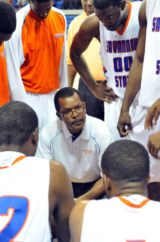 Savannah State men's basketball coach Horace Broadnax retires after 20 ...