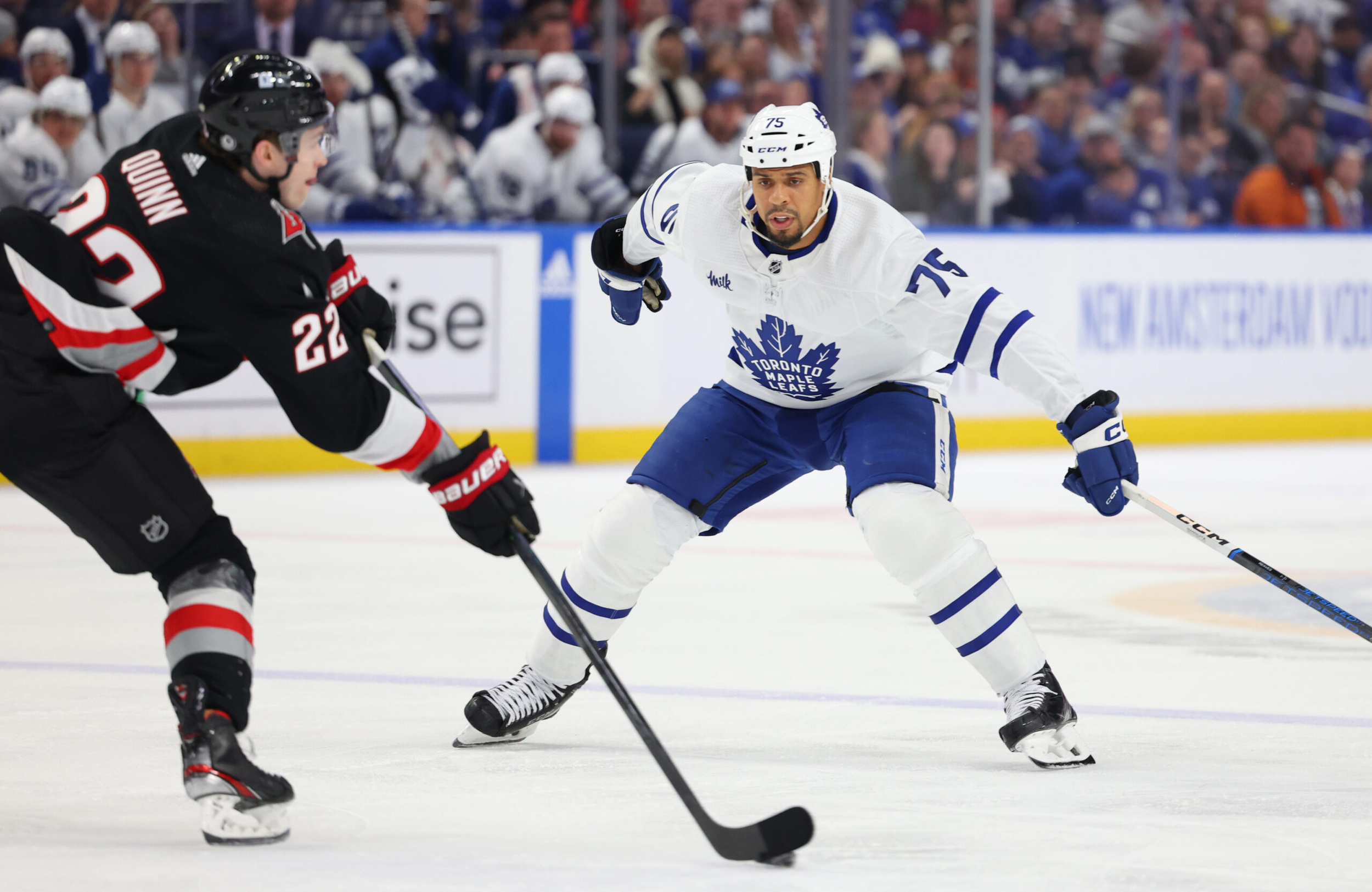 Ryan Reaves speaks candidly about pressure he felt playing in Toronto