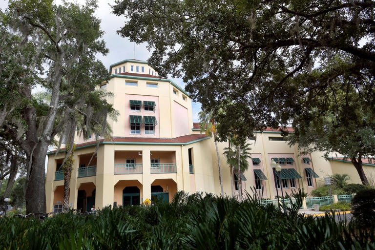 Alachua County Library District Headquarters closed temporarily due to ...