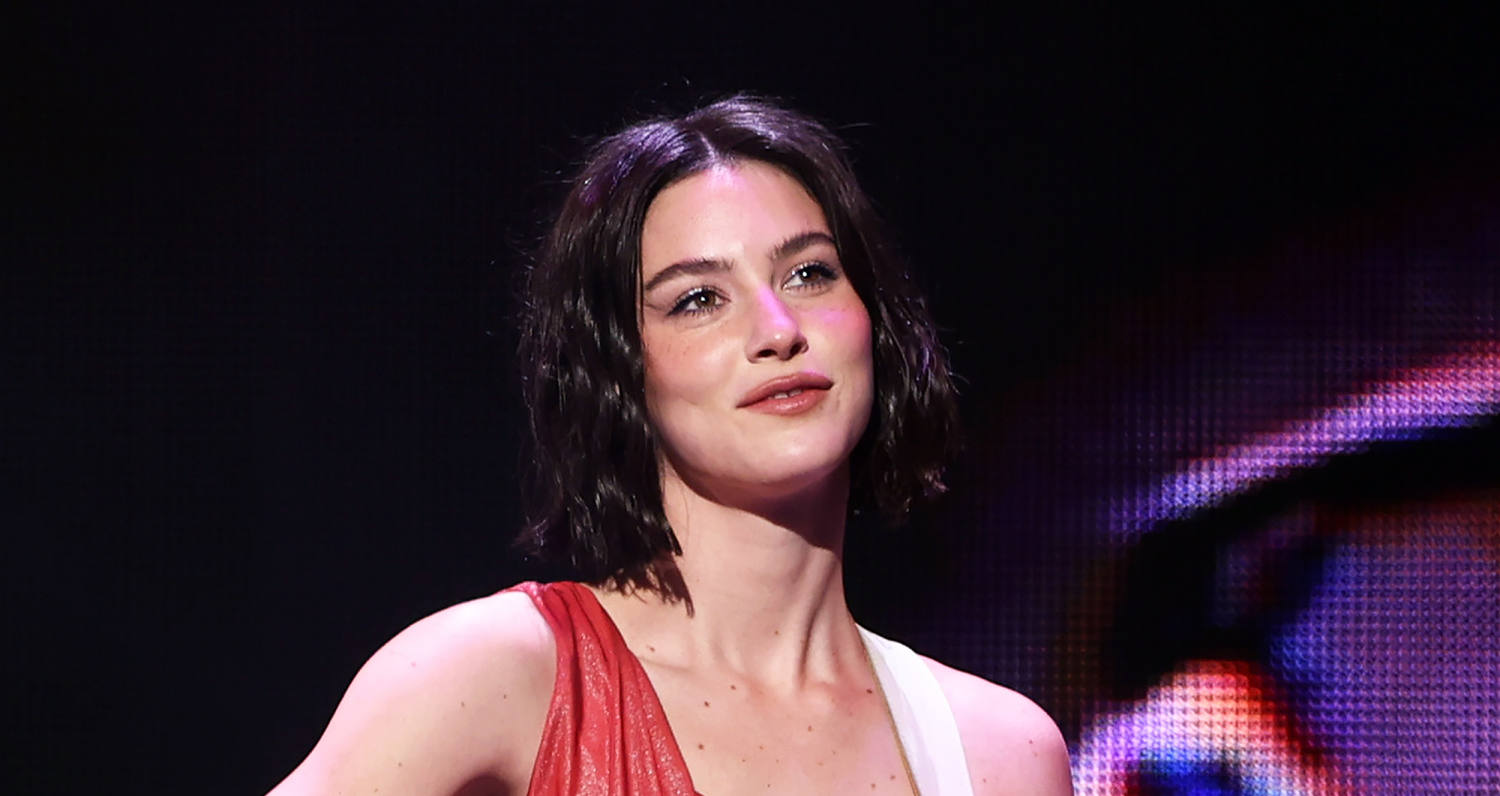 Want abs like Gracie Abrams'? This is the routine you'll need