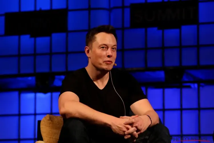 Elon Musk heeft wild plan en wil absolute topclub kopen: Elon Musk heeft wild plan en wil absolute topclub kopen: