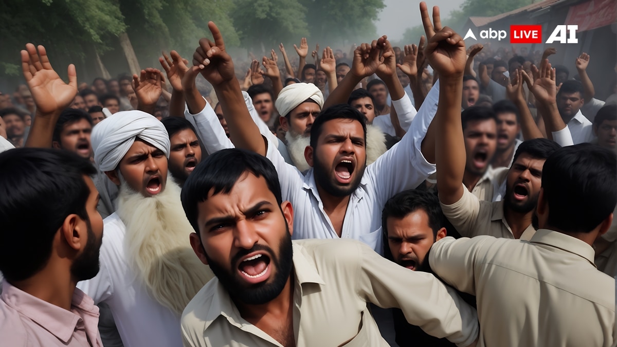 Mob Clash With Cops, Attacks Police Station In Gujarat's Rajkot Against ...