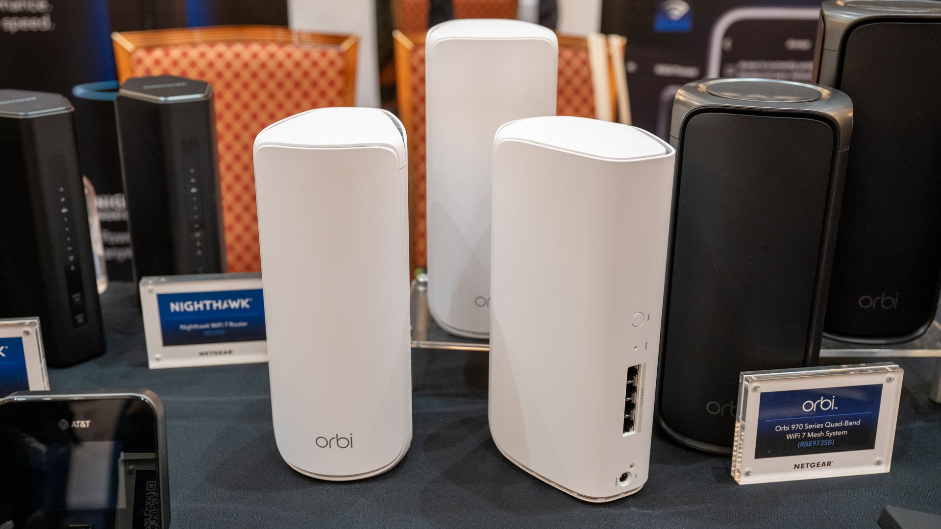 Netgear Orbi 870 Mesh Routers Have Wi-Fi 7 and 21 Gbps
