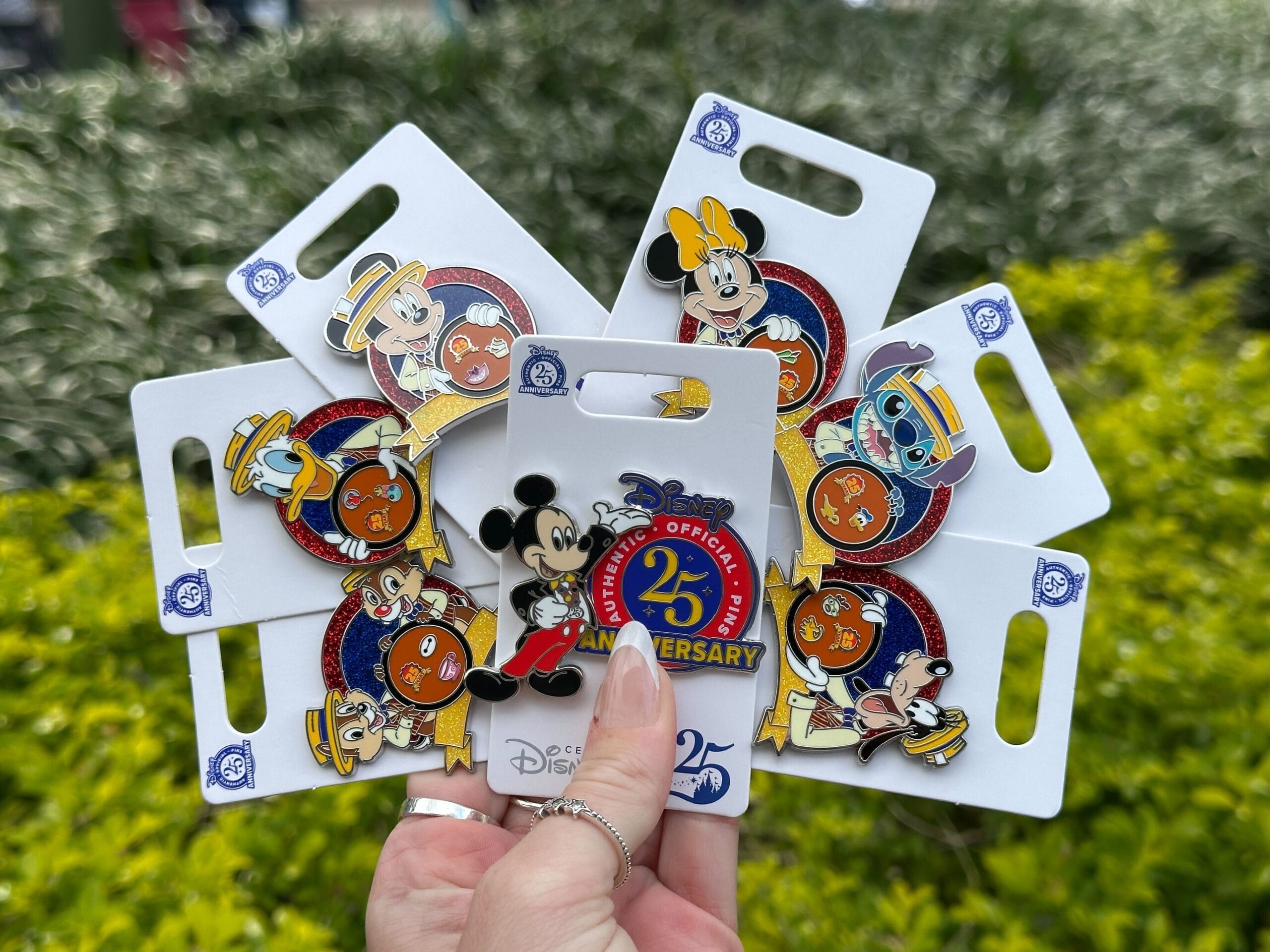 New Mickey, Minnie, Stitch, and More Pins Celebrate 25 Years of Pin ...