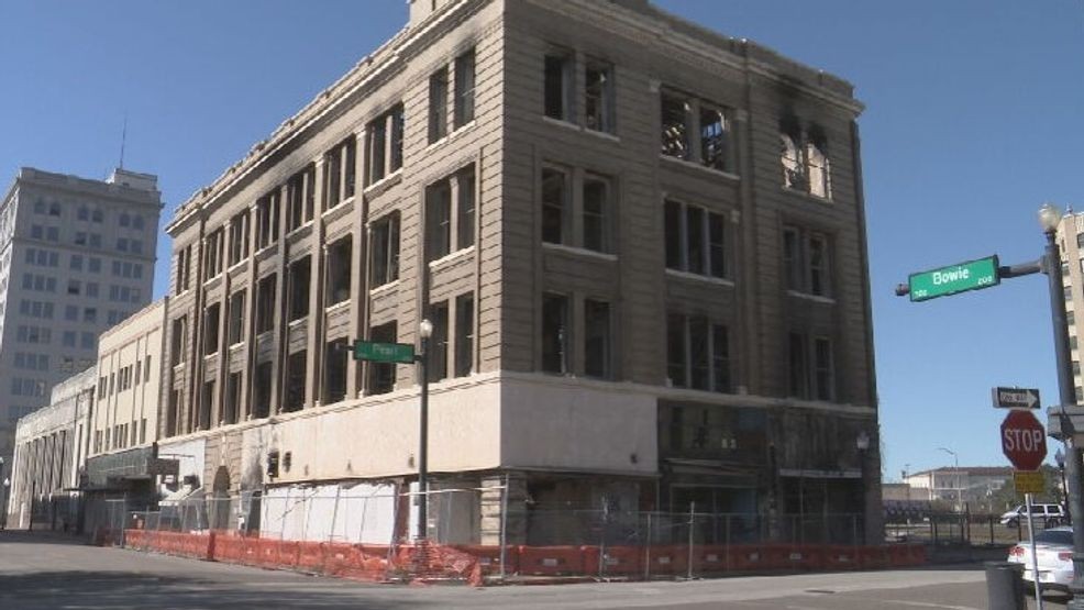 BREAKING: Council gives Gilbert Building owner more time for ...