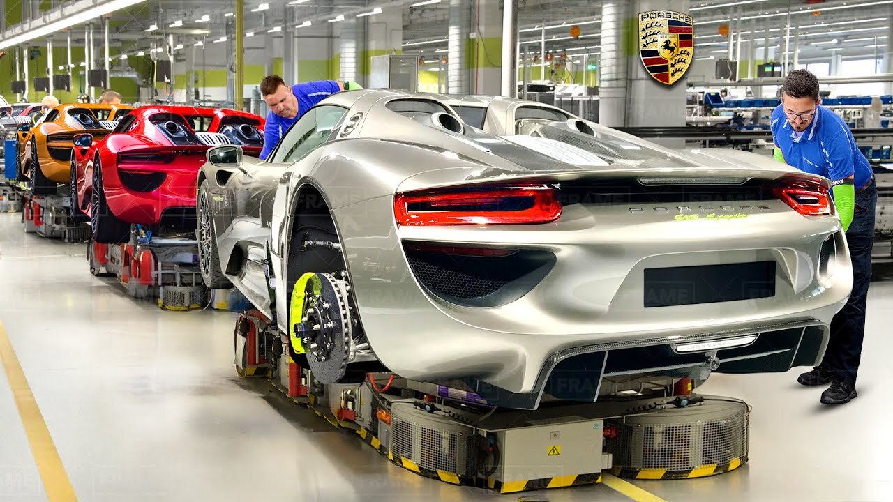 Tour the German factory crafting the Porsche 918