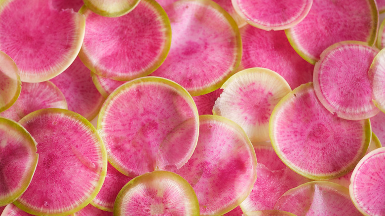 How To Freeze Radishes So They're Ready To Use At Any Time